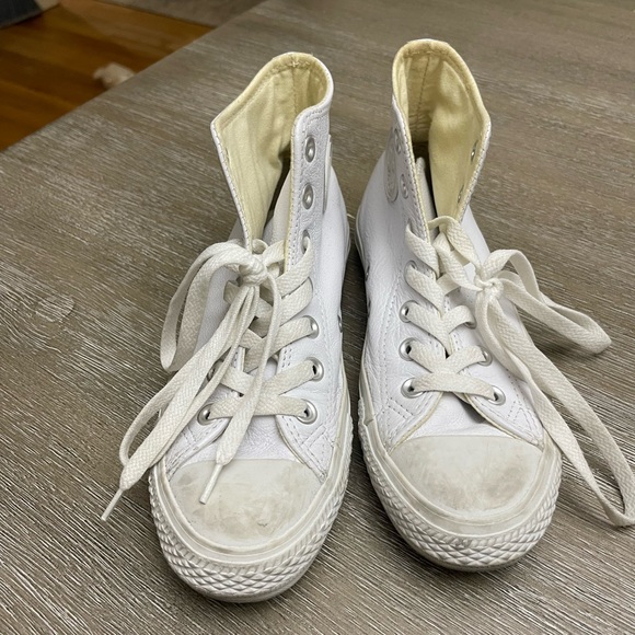 Converse | Shoes | All White High Top Converse Size 6 | Poshmark